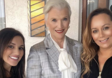 Home [www.naplesmakeupartistry.com]