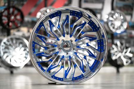 Shop Amani rims in Canton - Akron - Cleveland Ohio. Range Rover wheels ...