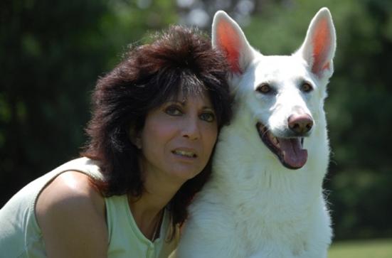 About Miss Aida Psychic Reader