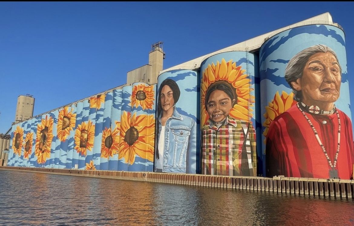 Eric Henn Murals - Home