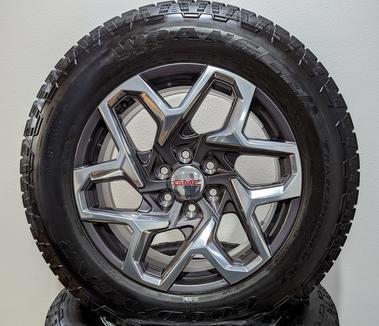 GMC 6 20 AT4 BLACK AND SILVER MACHINED