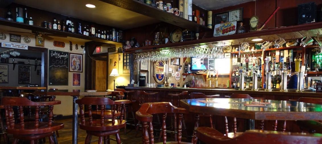 The Dog & Duck Pub and Restaurant - British Pub - MacLeod Trail Calgary