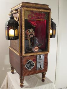 Small unique animatronics and amusement machines