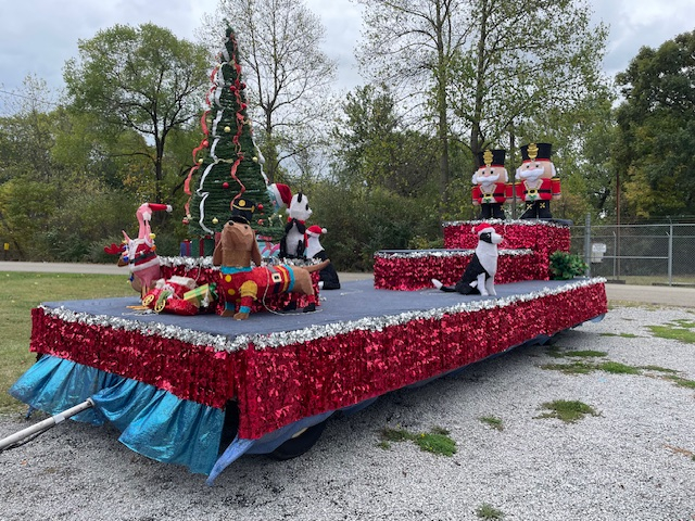 Creative Floats - Parade Floats, Parade Float Builder, Parade Float Ideas