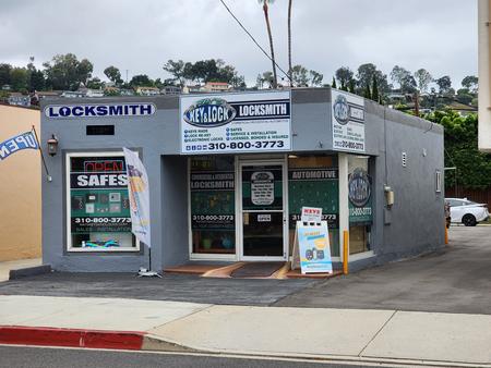 Ray's Key & Lock - Local, Lock And Key Service, Car Keys, Locks and ...