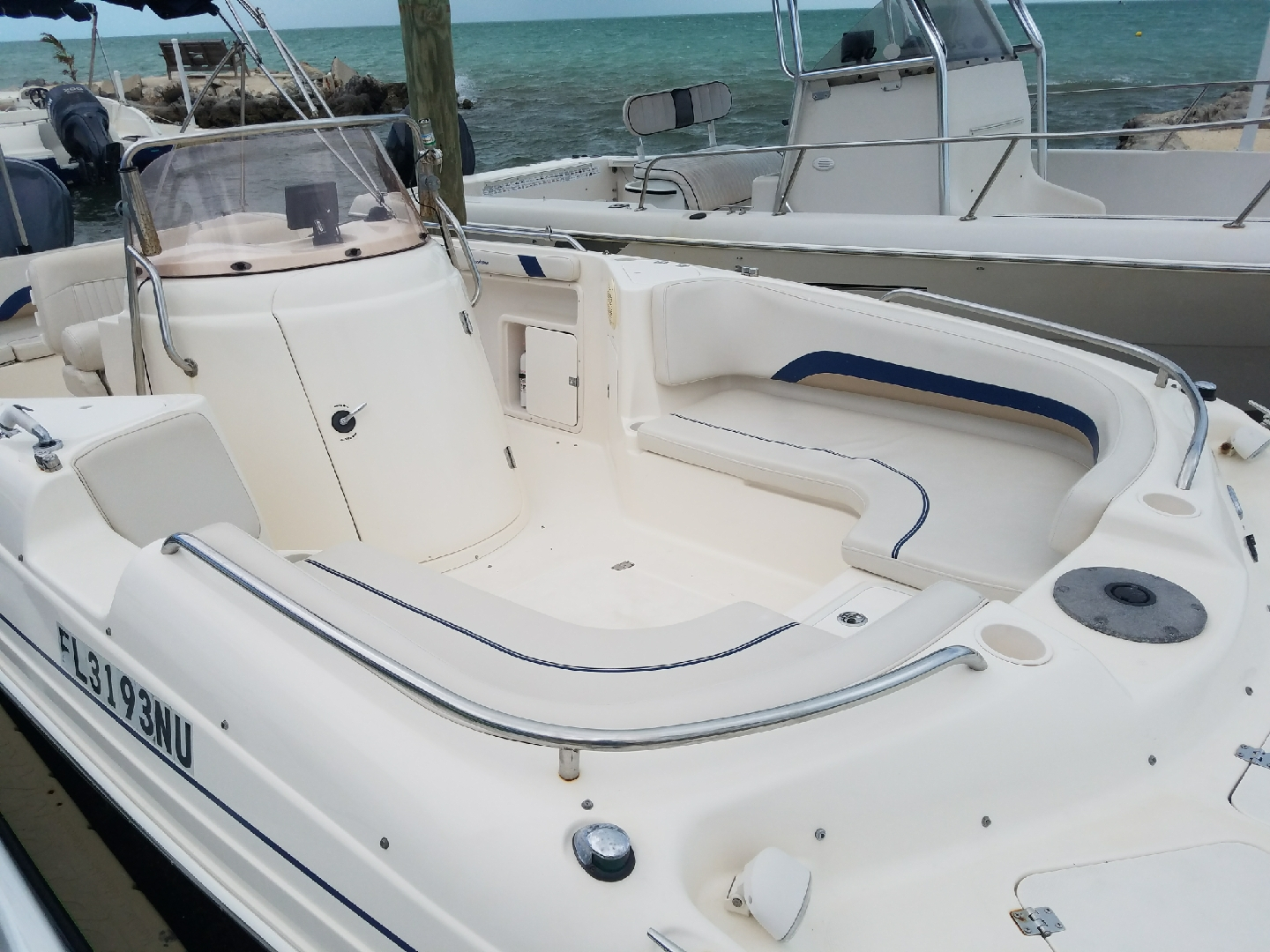 23 FT Hurricane Deck Boat | atelier-yuwa.ciao.jp