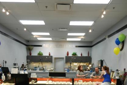 Home [www.jewelersbench.co]