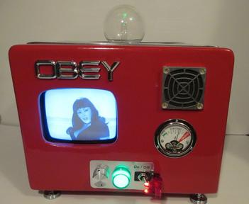 Small unique animatronics and amusement machines