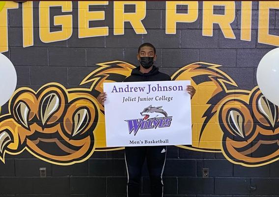 Home [www.illinoistwolves.com]