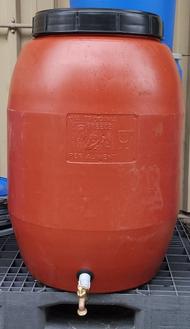 Repurposed Containers: Plastic Barrels Drum, Steel Barrels Drums, IBC ...