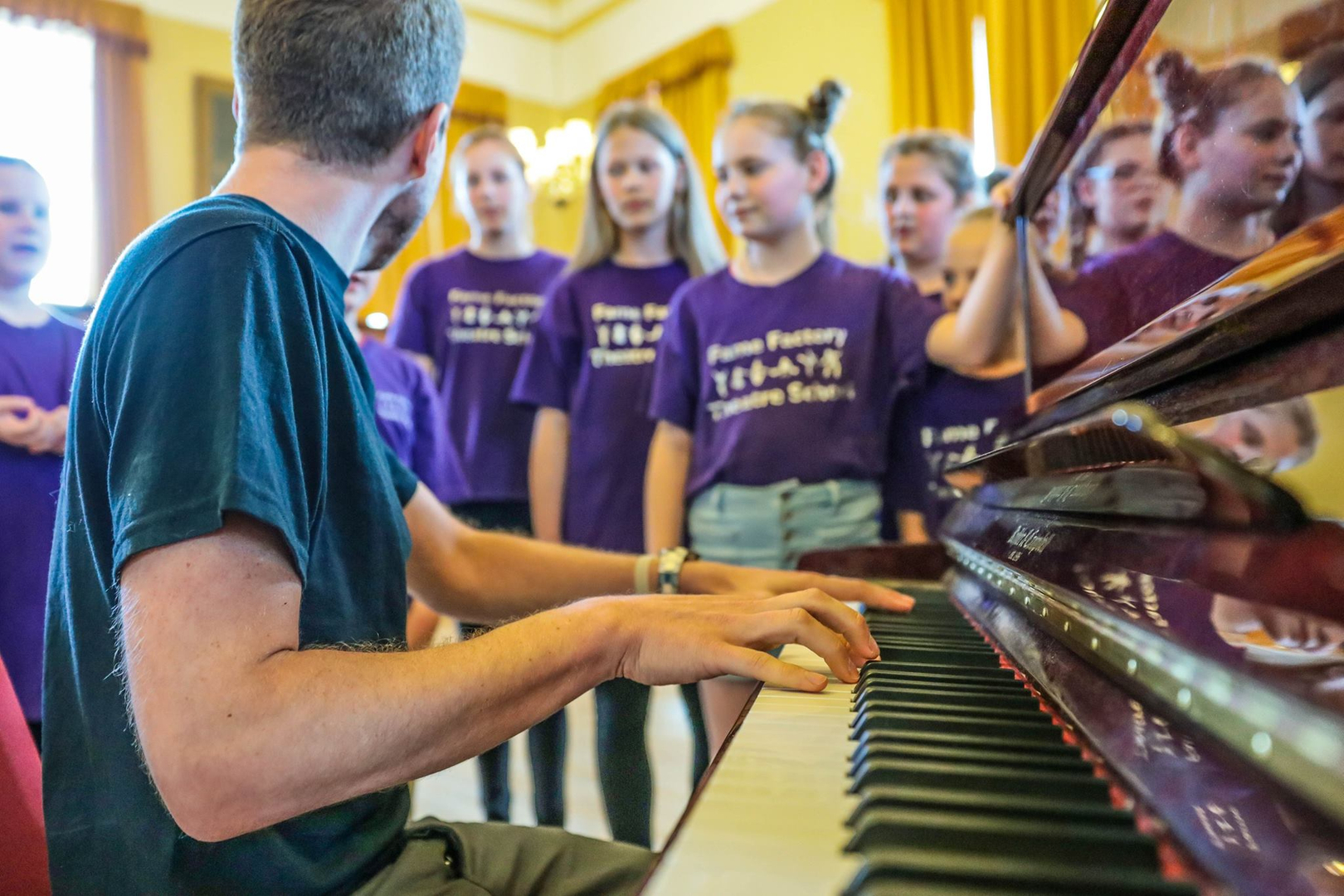 Home [www.famefactorytheatreschool.com]