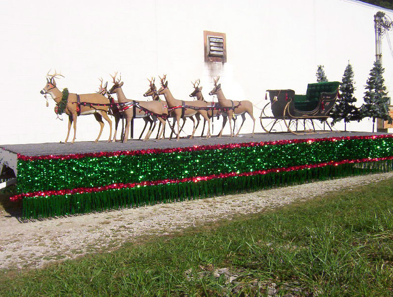 Creative Floats - Parade Floats, Parade Float Builder, Parade Float Ideas