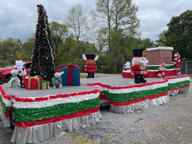 Creative Floats - Parade Floats, Parade Float Builder, Parade Float Ideas