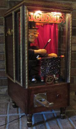 Small unique animatronics and amusement machines