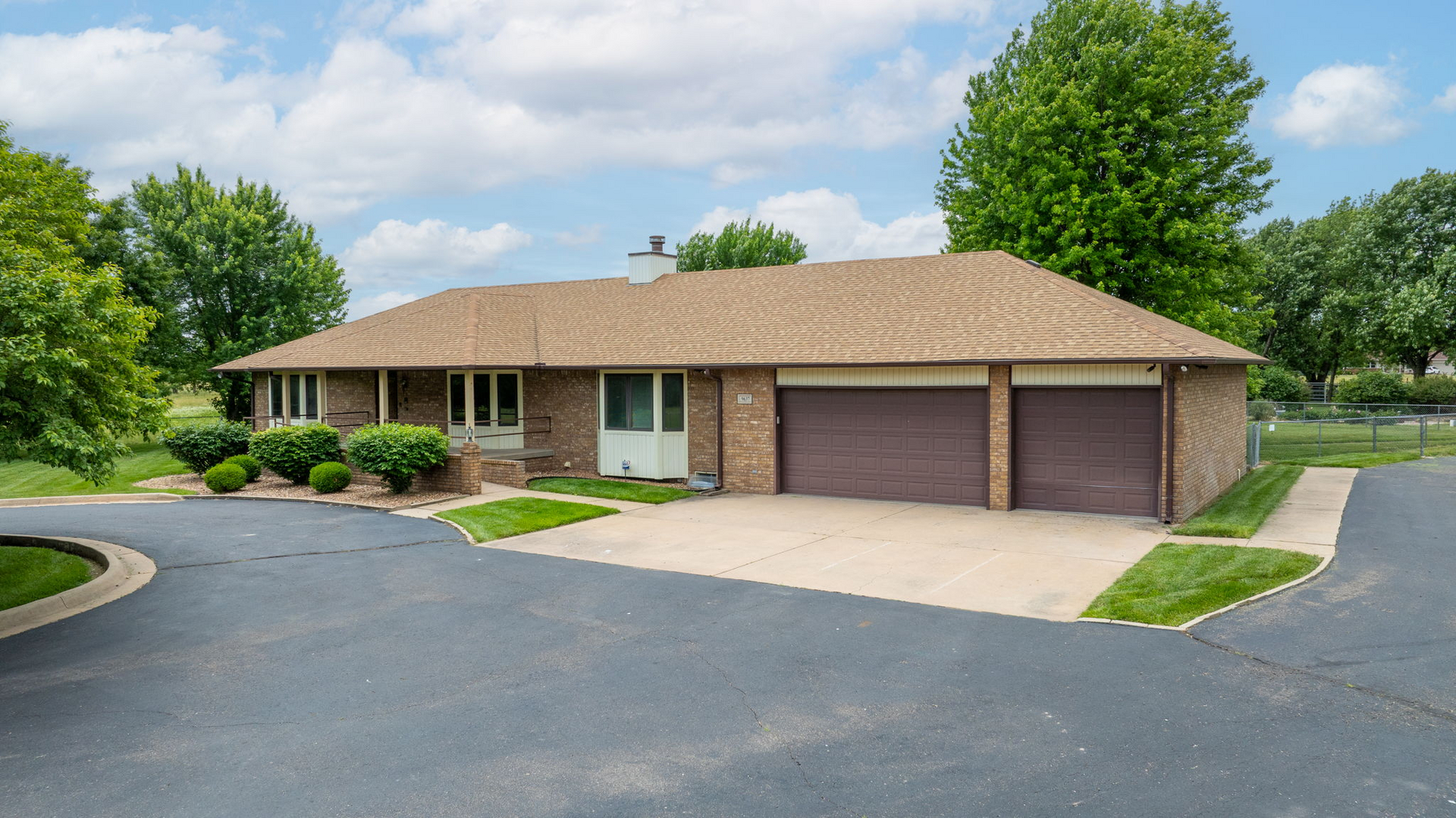 Upcoming Live Auctions - Little Bull Auction & Sales Co.