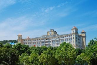 Bachelor Chinese HSK4