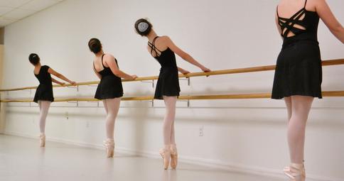 Home [www.studio1ballet.com]