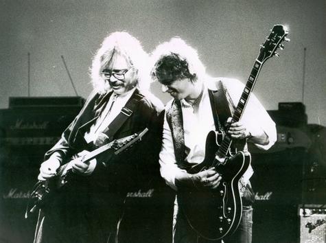 Night Of The Guitars Tour - Guitar Player Steve Hunter