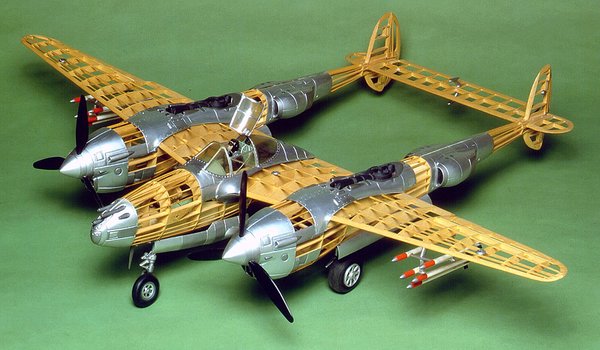 Guillow's Lockheed P-38 Lightning Balsa Wood Model Airplane Kit GUI ...